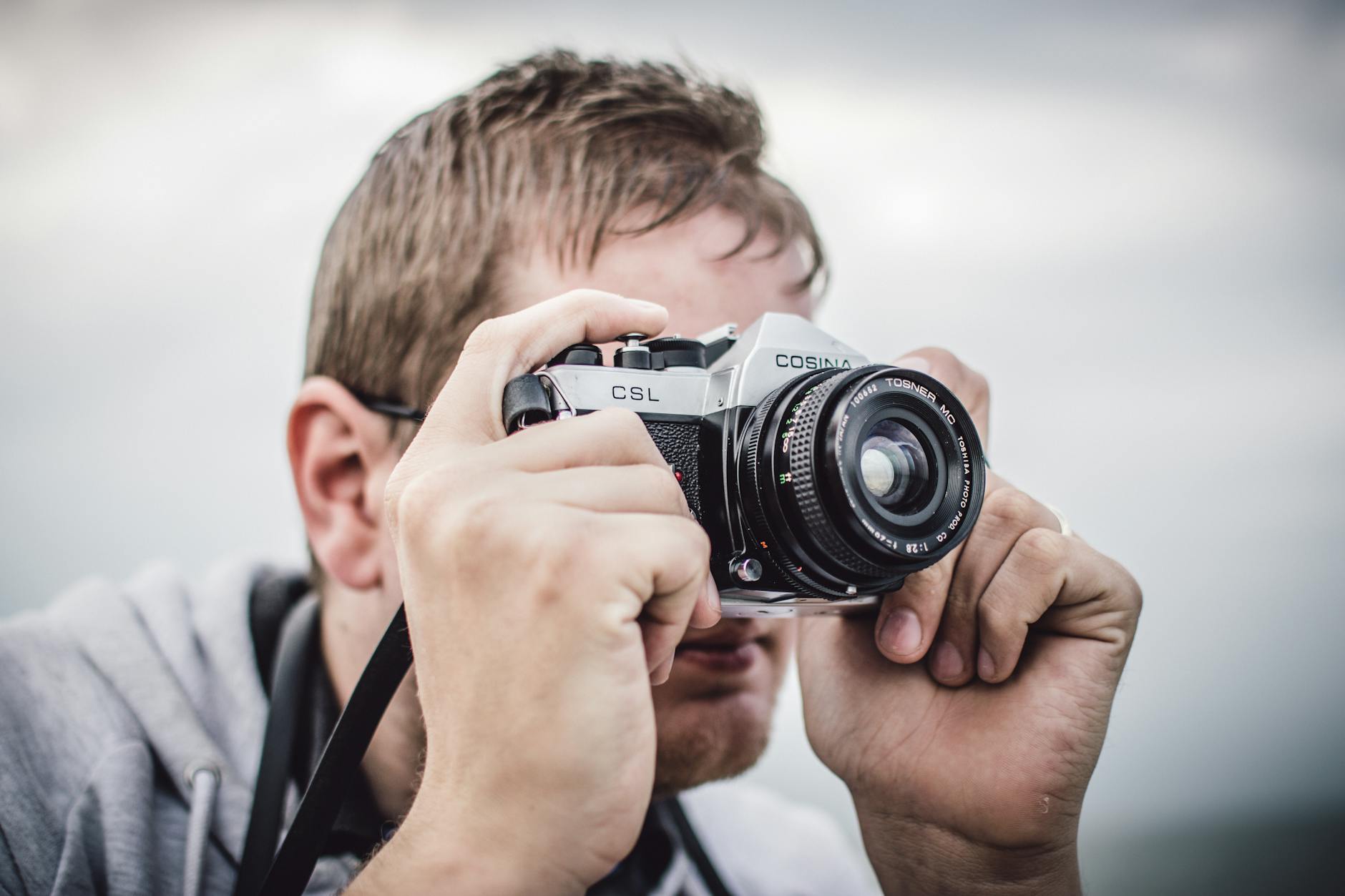 Portrait Photography Position, Shooting Angle Tips - CiptaVisual